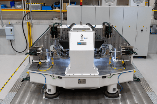 サスペンションシステムNVH試験 | AB Dynamics